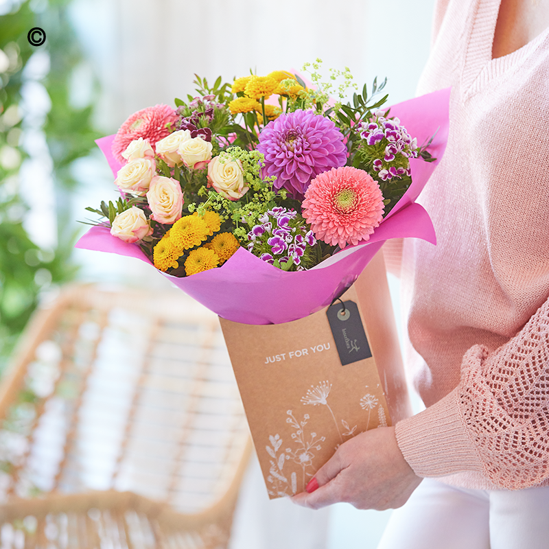 Interflora | Flower Delivery | Send Flowers Online – Abi's Arrangements